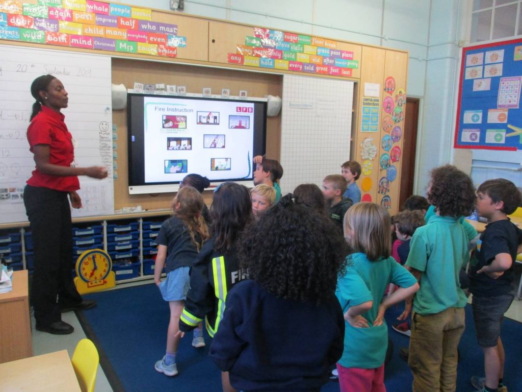 Campsbourne Primary School | London Fire Brigade Visit Year 2 and 5