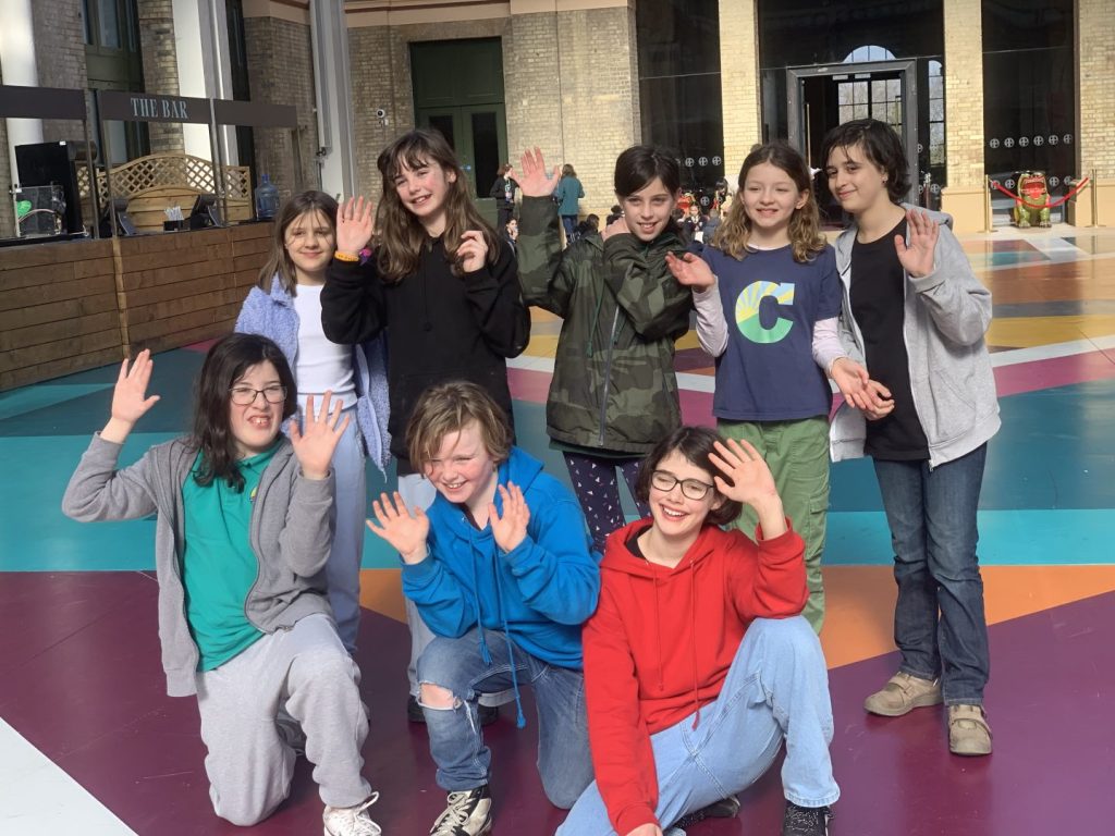 Campsbourne Primary School | Year 6 Group Attend Bilbo Buzz Book Awards