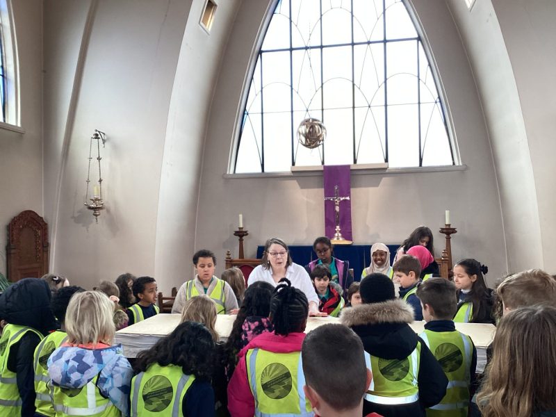 Campsbourne Primary School | Year 4 visited Hornsey Parish Church